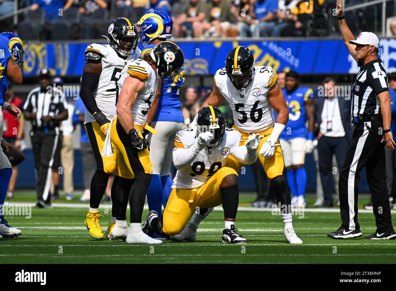 Pittsburgh Steelers defensive tackle Larry Ogunjobi (99) celebrates ...
