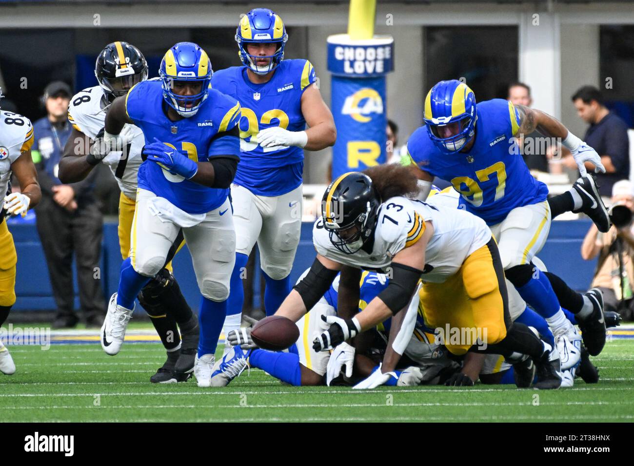 Isaac seumalo steelers hi-res stock photography and images - Alamy