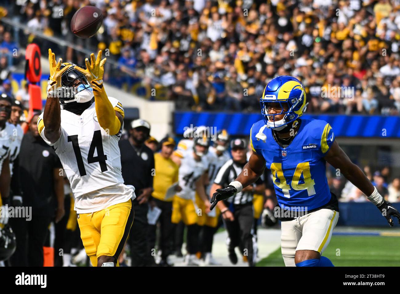 George pickens hi-res stock photography and images - Alamy