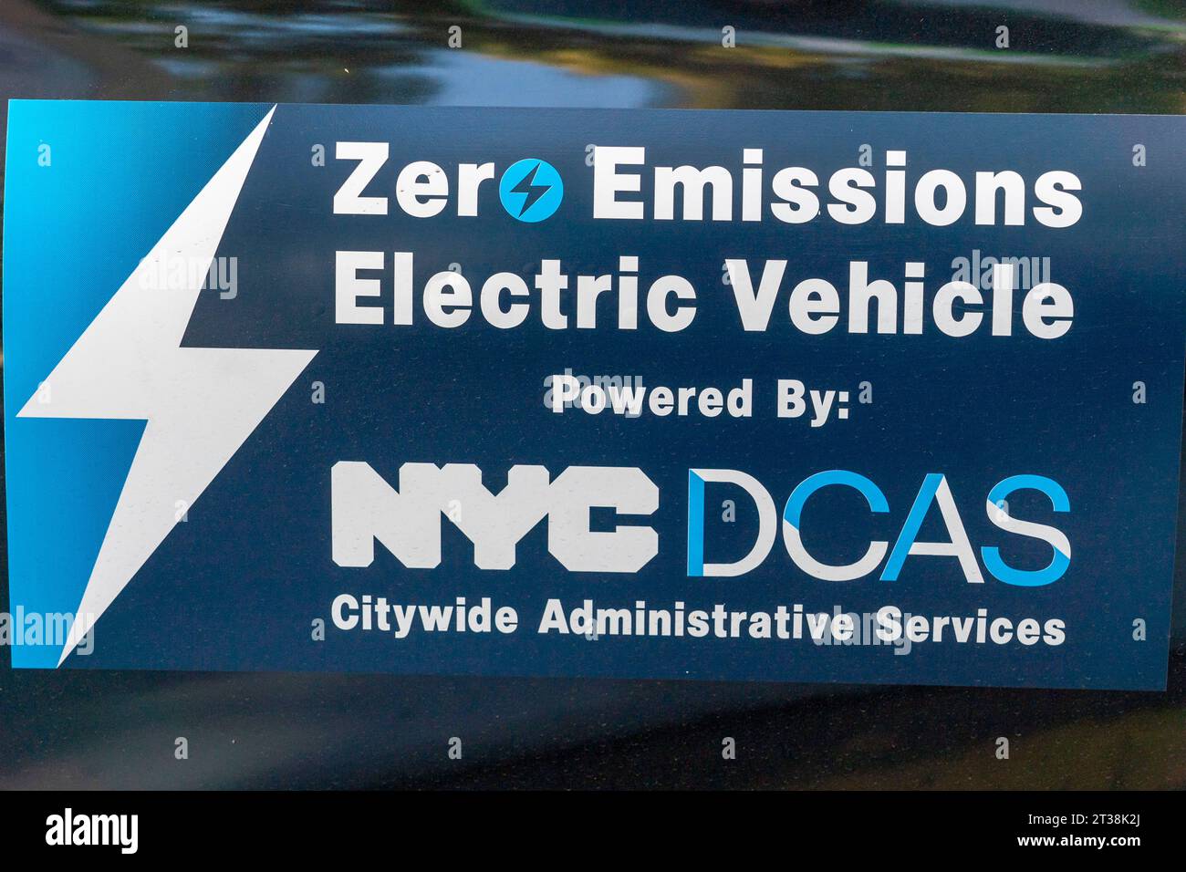 Zero emission electric hi-res stock photography and images - Alamy