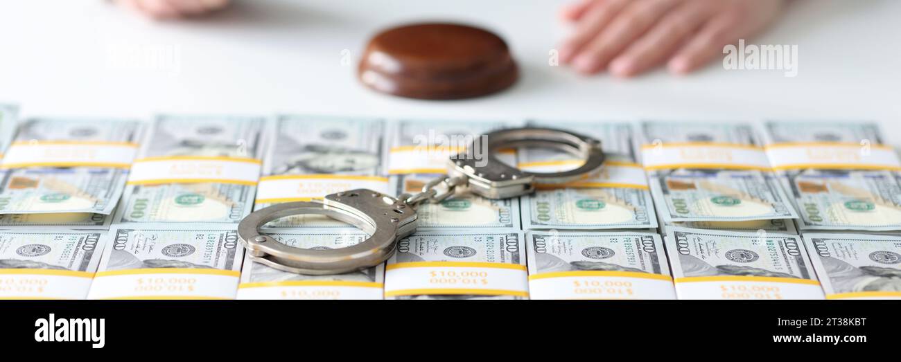 Judge announces sentence for robbery or corruption Stock Photo - Alamy