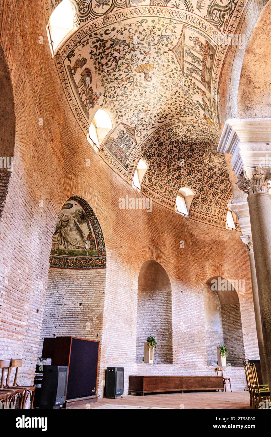 Ring vault of the mausoleum church of Santa Costanza, Rome Stock Photo ...