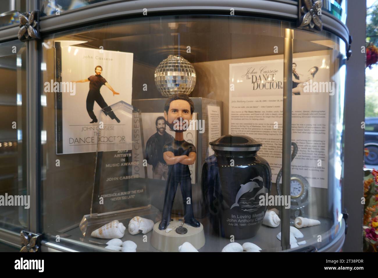 Los Angeles, California, USA 21st October 2023 John Cassese Grave at ...