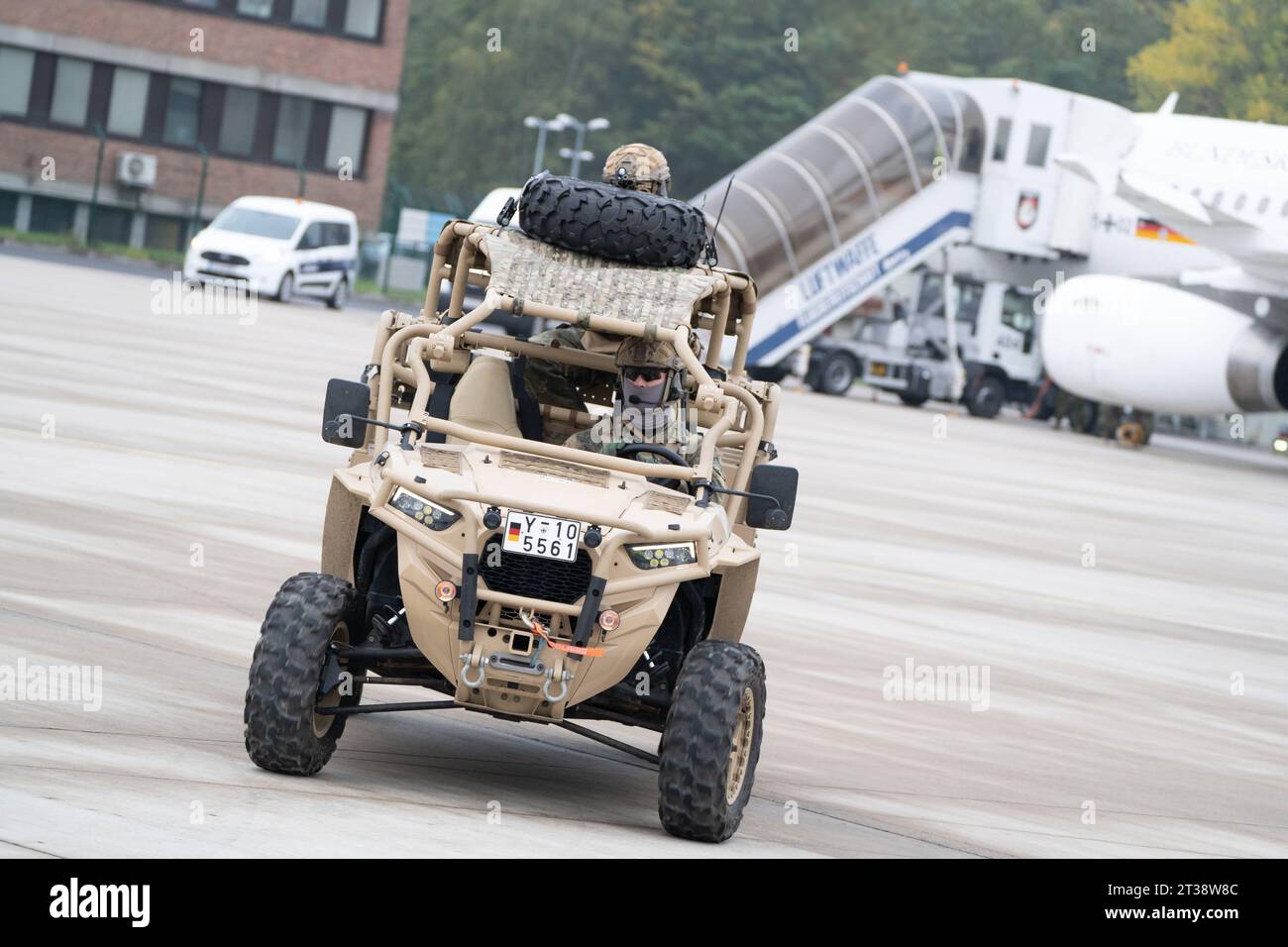 Kaserne m hi-res stock photography and images - Alamy
