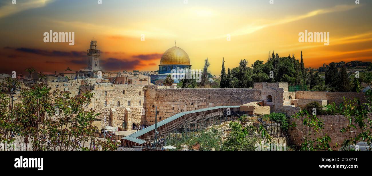 Panorama western wall jerusalem israel hi-res stock photography and ...