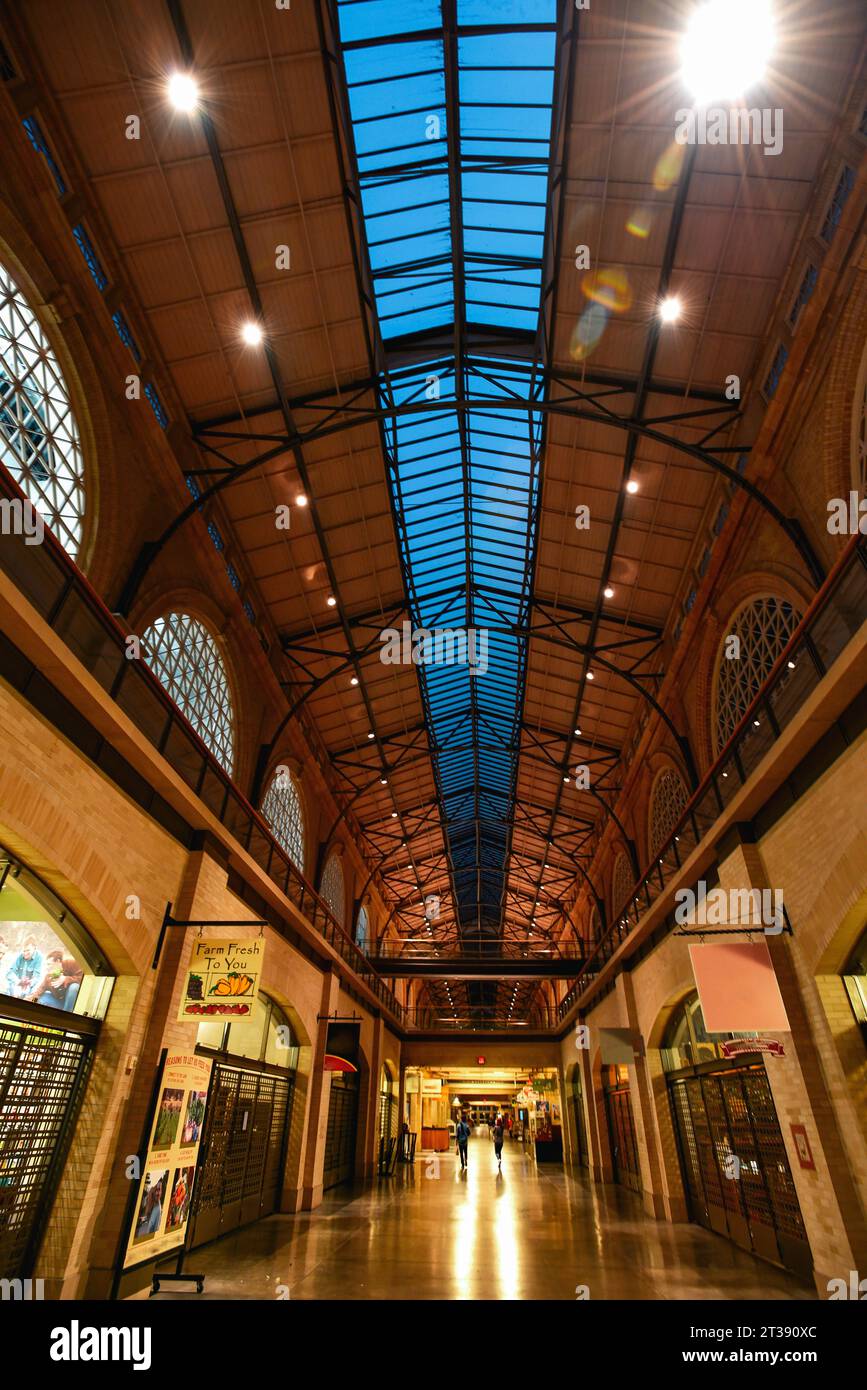 Indoor Market of San Francisco Ferry Building - California Stock Photo ...