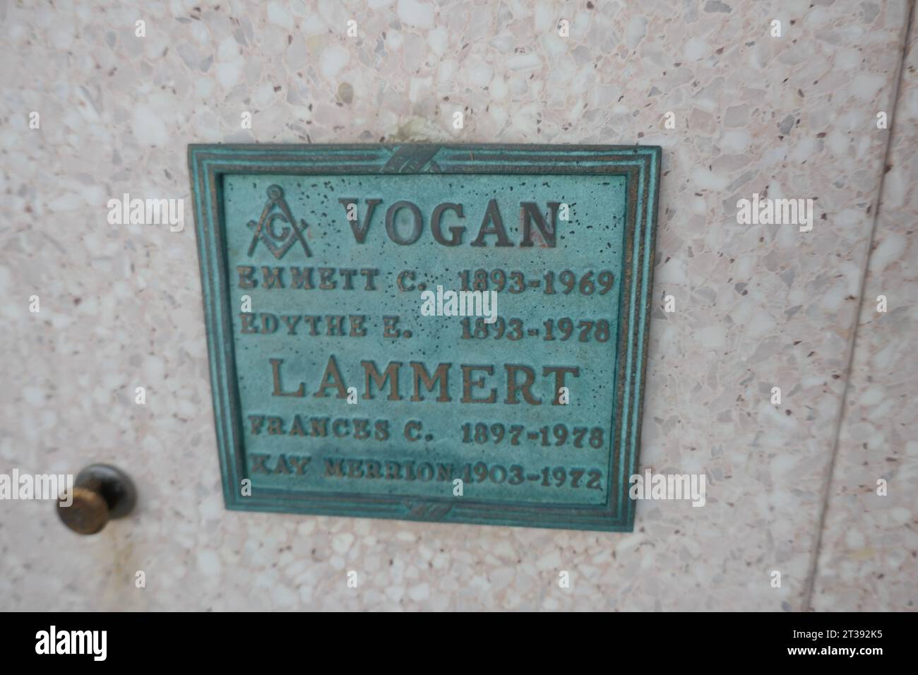 Los Angeles, California, USA 20th October 2023 Emmett Vogan Grave in Courts of Remembrance at ...