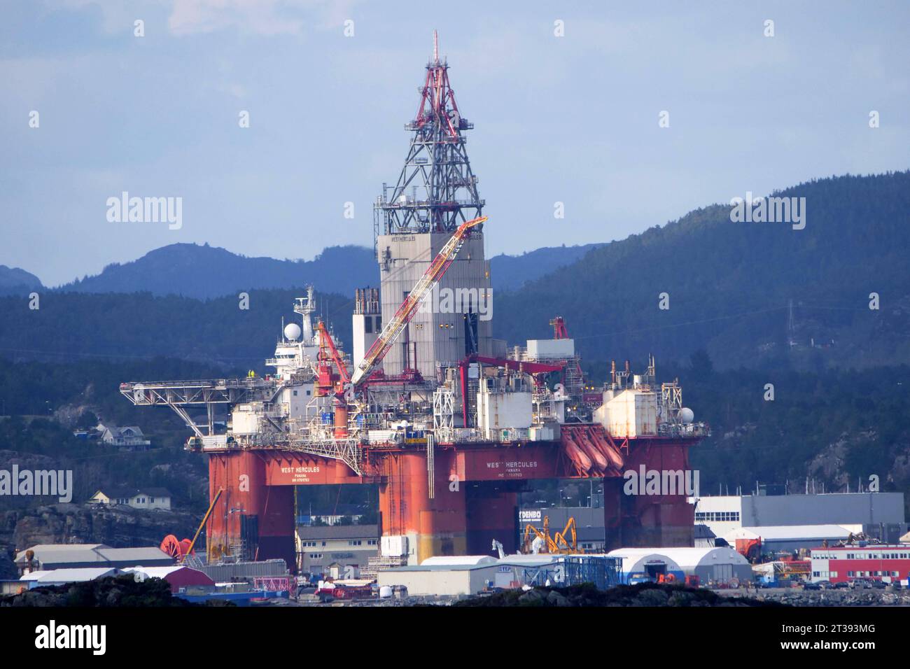 Bohrinsel Norwegen-Themenbild zum Thema Bohrinseln in Norwegen hier vor ...