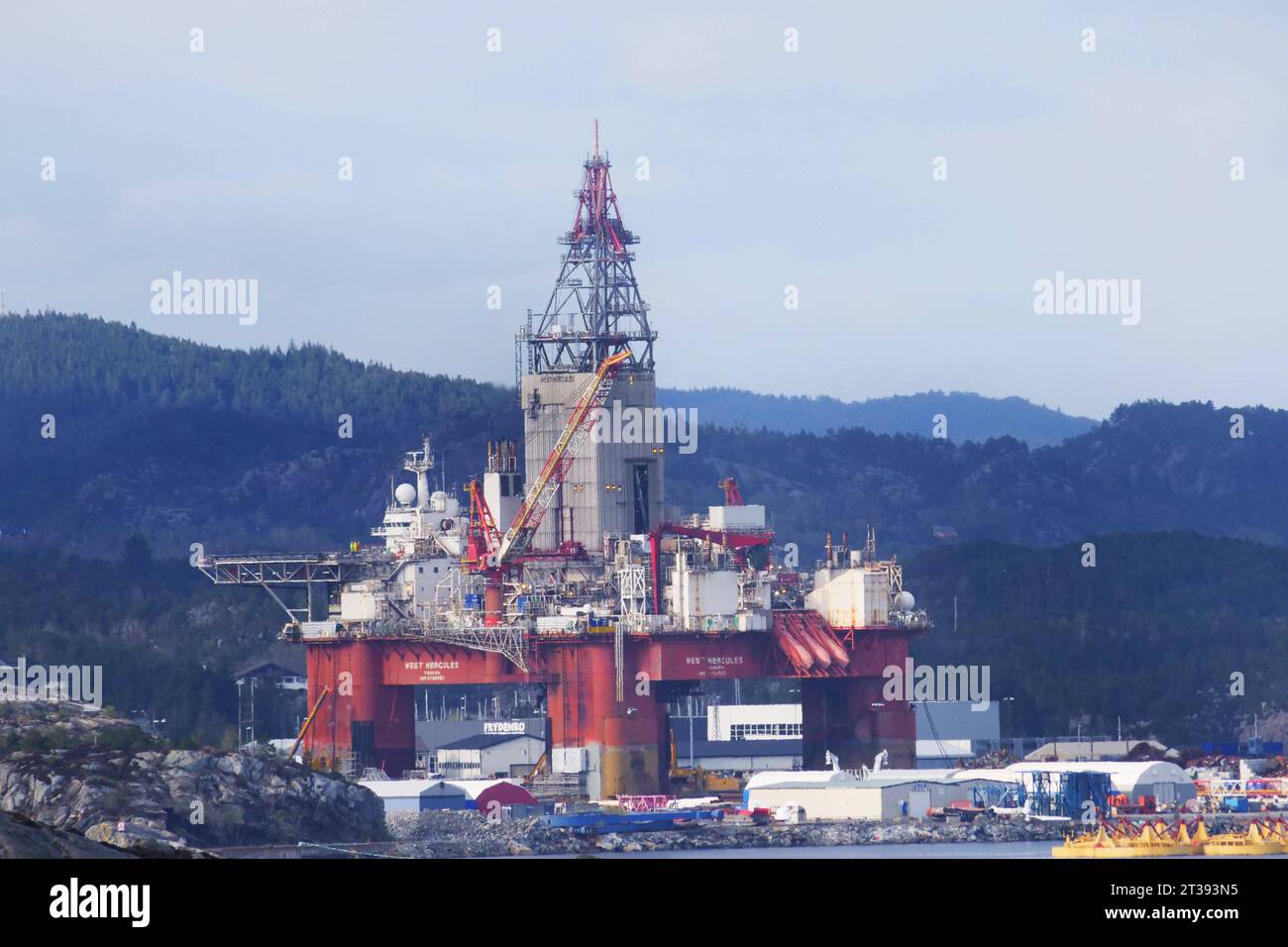 Bohrinsel Norwegen-Themenbild zum Thema Bohrinseln in Norwegen hier vor ...