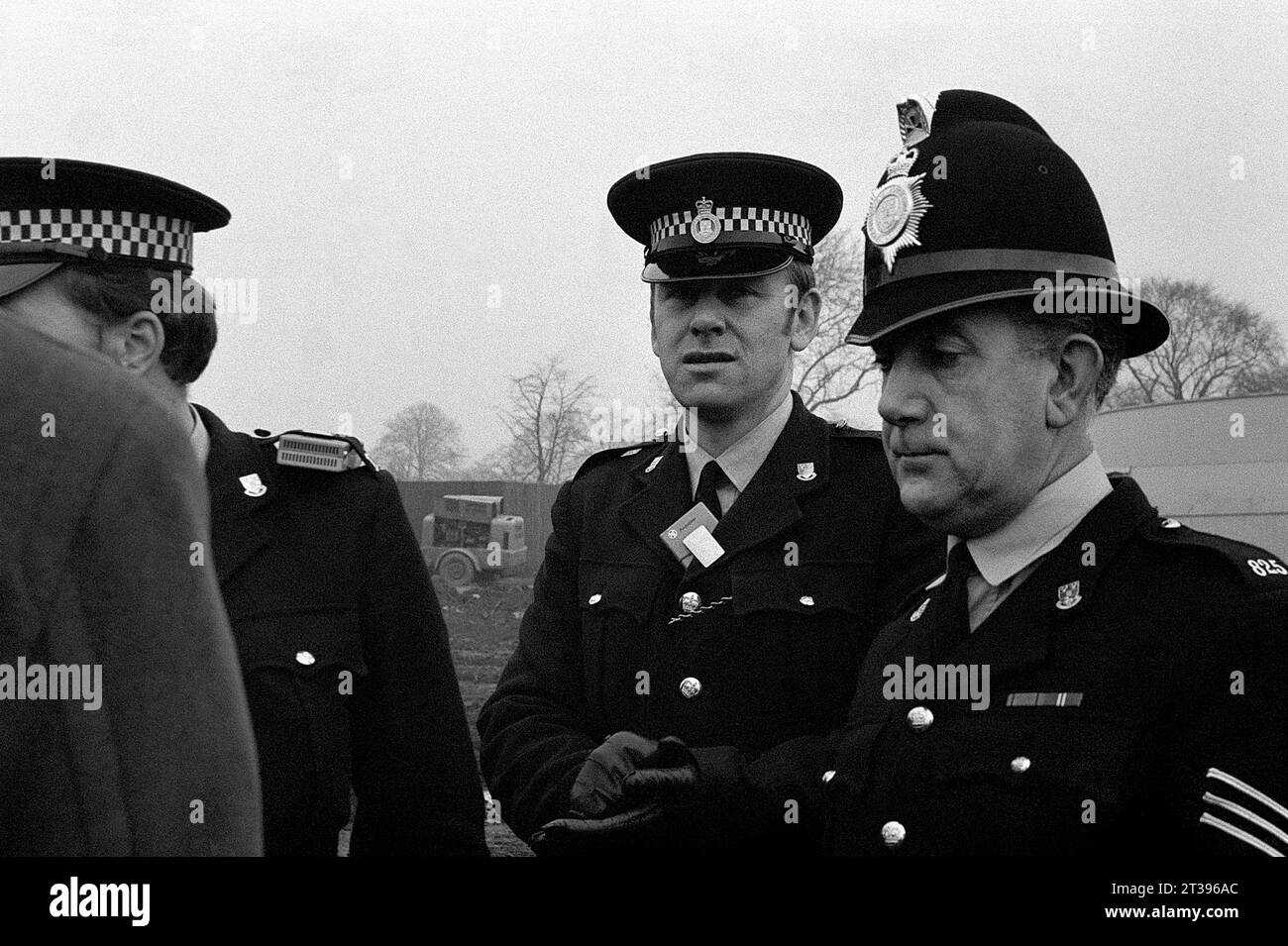 Nottinghamshire police badge hi-res stock photography and images - Alamy