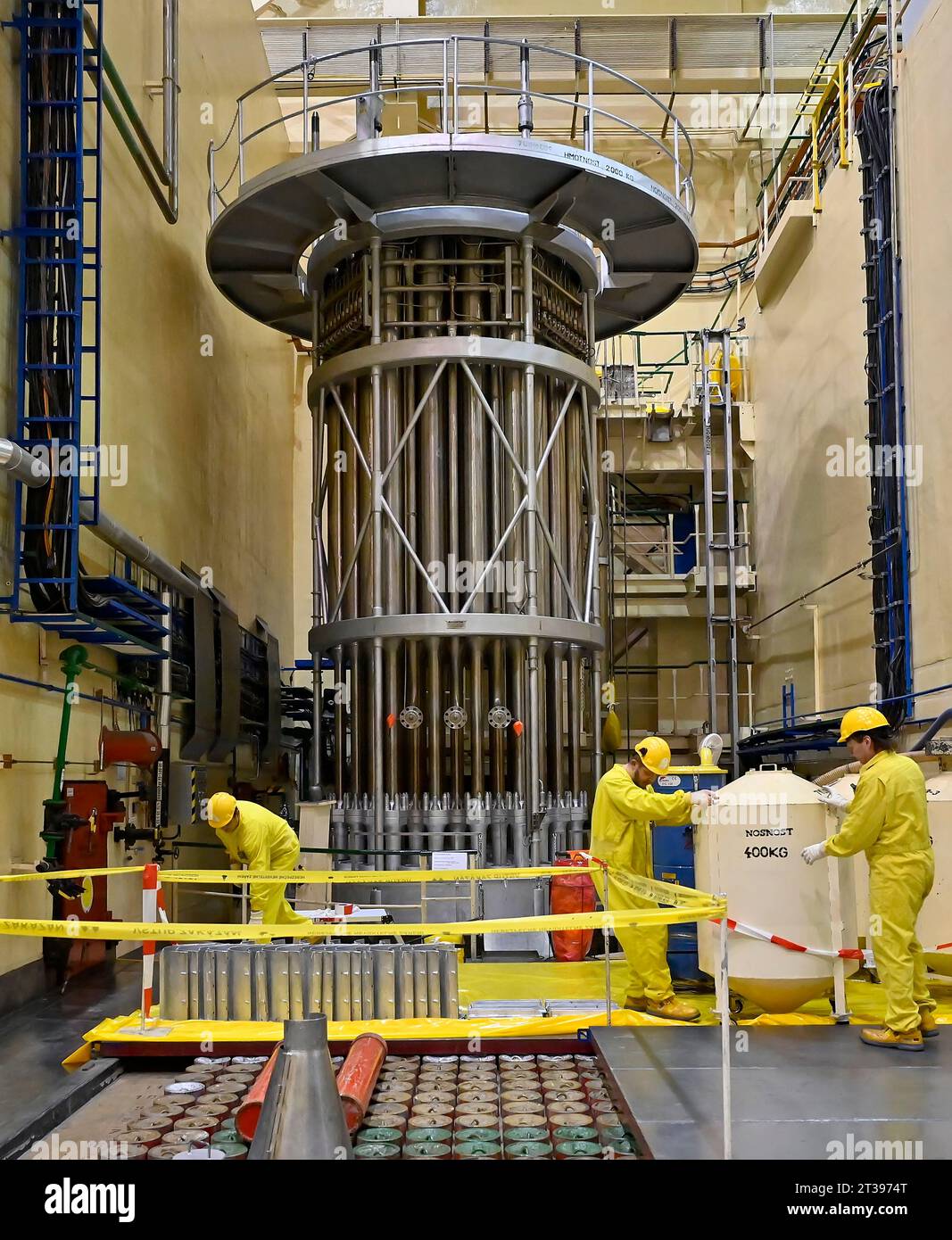 Nuclear fuel rod hi-res stock photography and images - Alamy