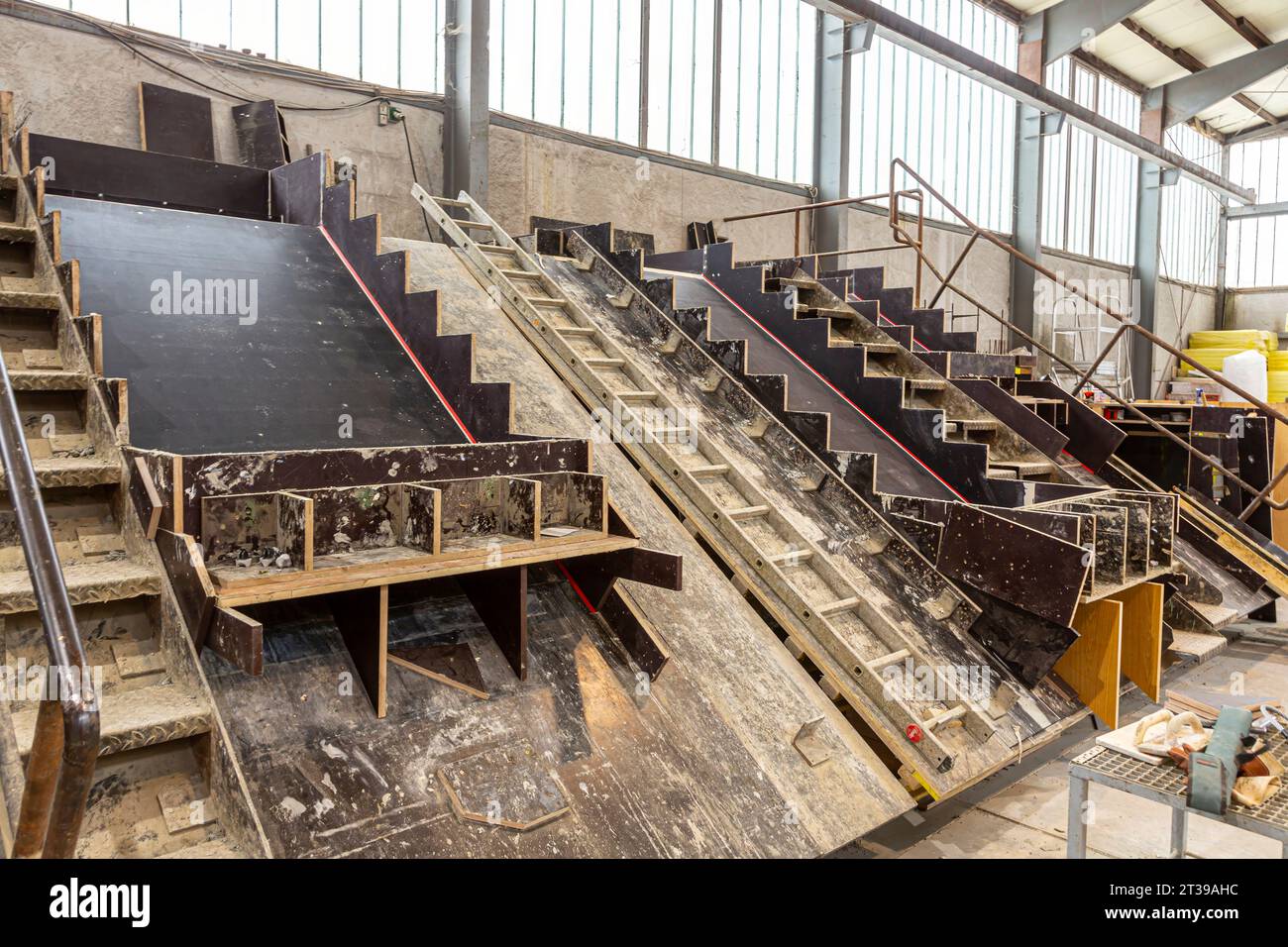 Picture of manufacturing a precast concrete stair in a factory Stock ...