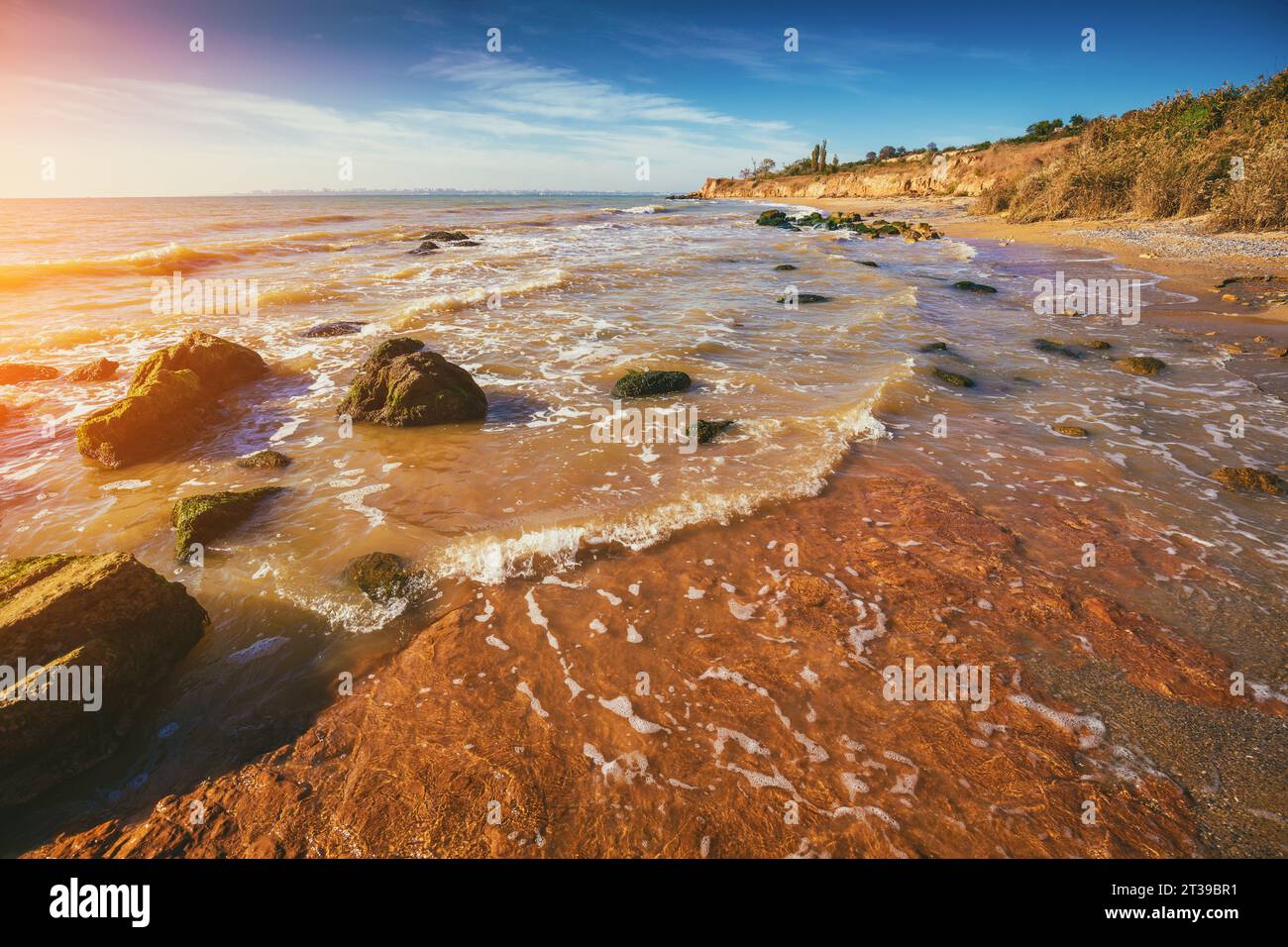 Steep seashore hi-res stock photography and images - Alamy