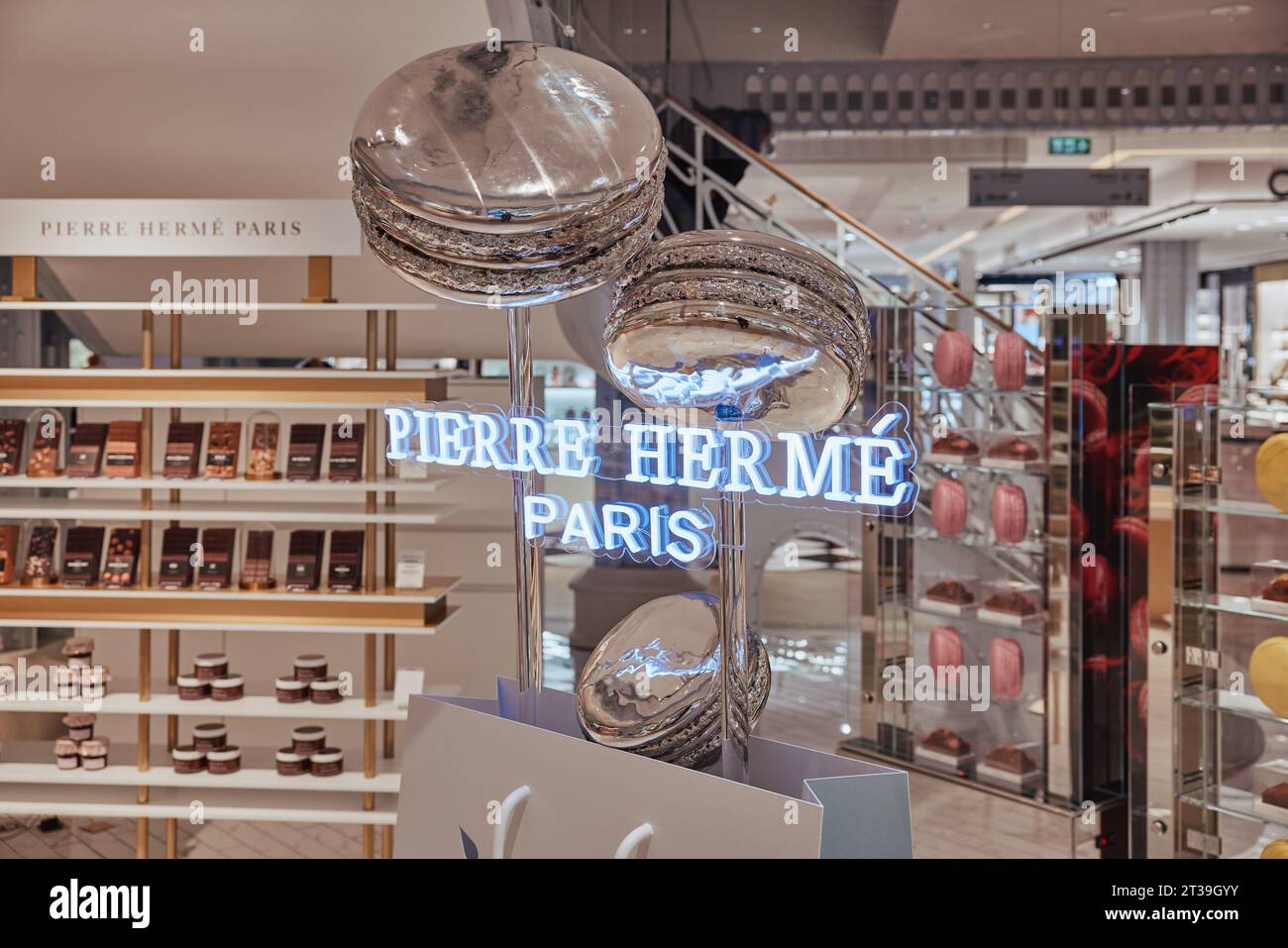 Pierre Hermé Paris, sign; Paris, France Stock Photo - Alamy