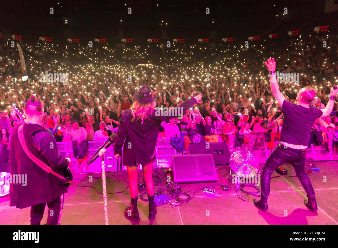 The second edition of the Retro Party Romania concert, in Cluj-Napoca ...