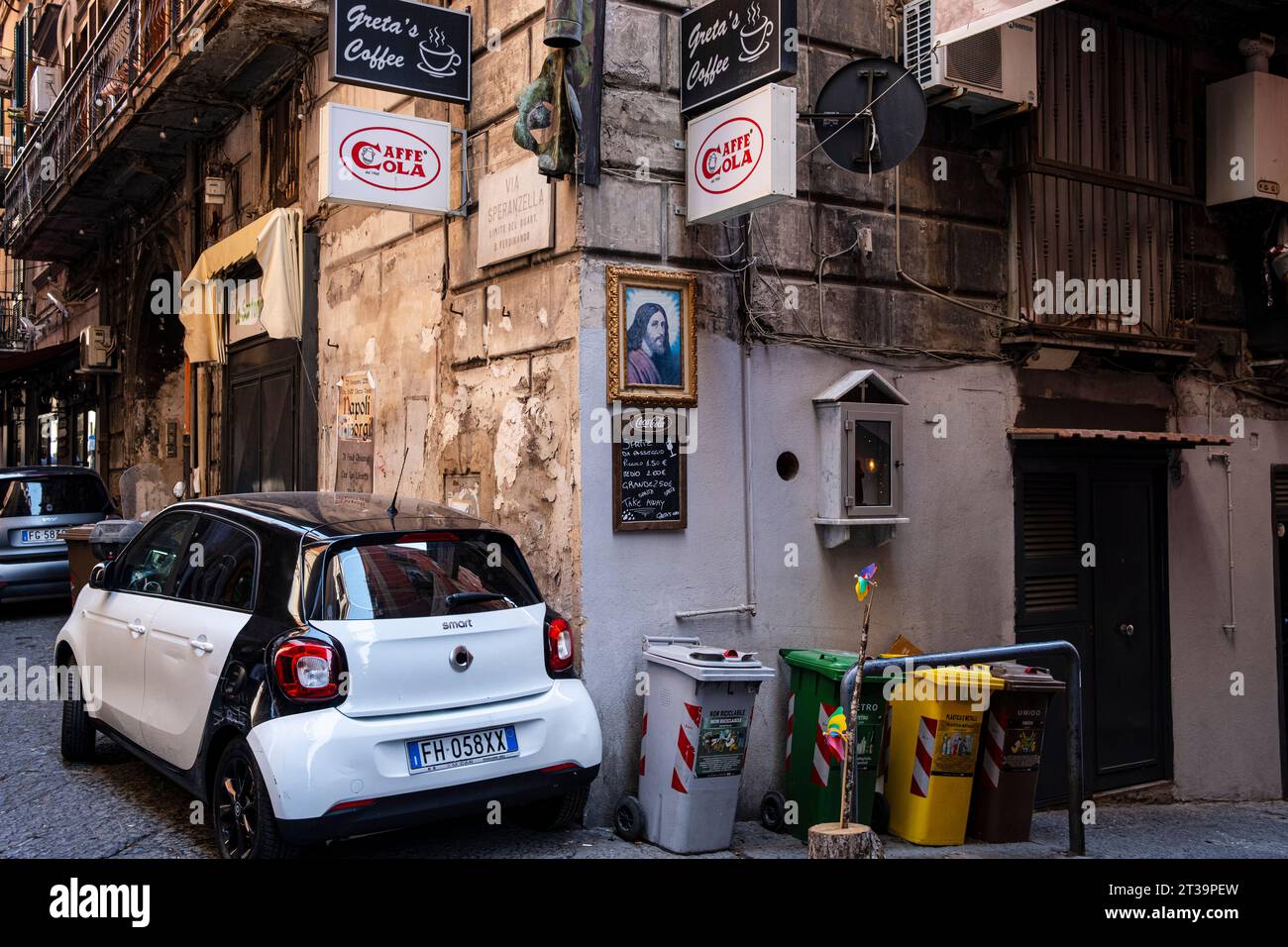 Quartieri spagnolli hi-res stock photography and images - Alamy