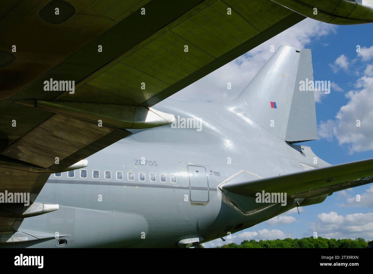 Lockheed tristar raf tanker aircraft hi-res stock photography and ...