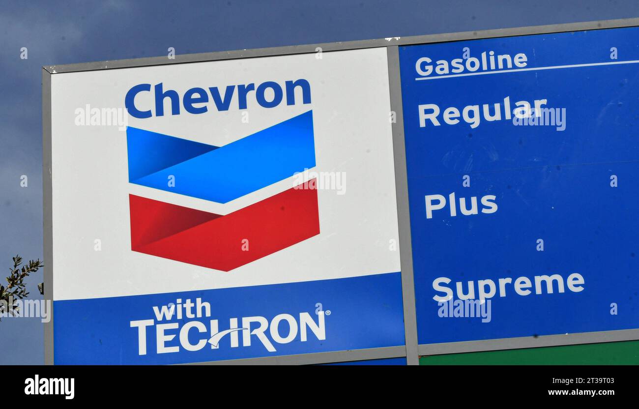 Orlando, United States. 23rd Oct, 2023. A sign at a Chevron gas station ...