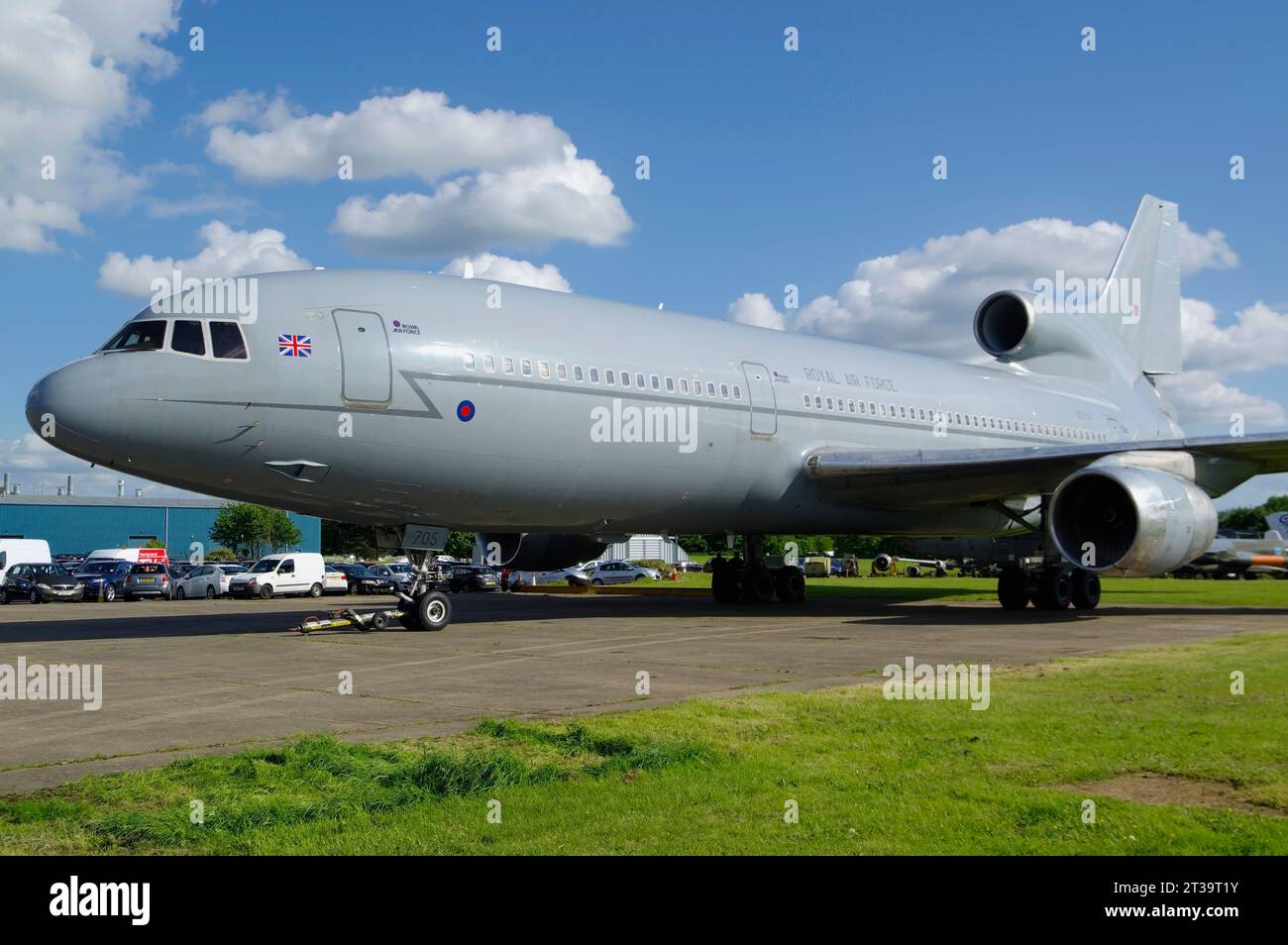 Lockheed tristar raf tanker aircraft hi-res stock photography and ...