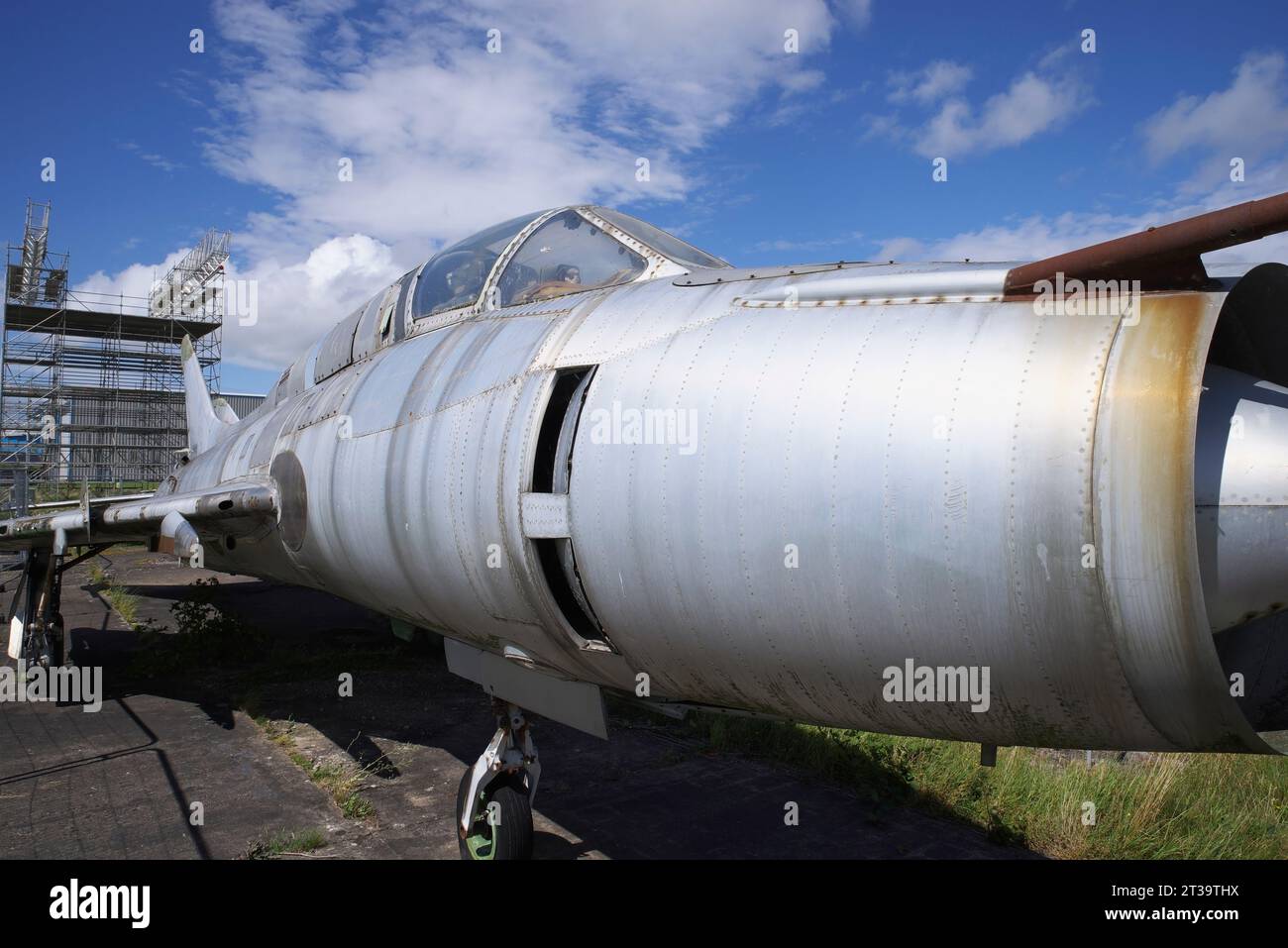 Sukhoi SU-17, 69004, 54 Red, Hawarden, Chester Airport Stock Photo - Alamy