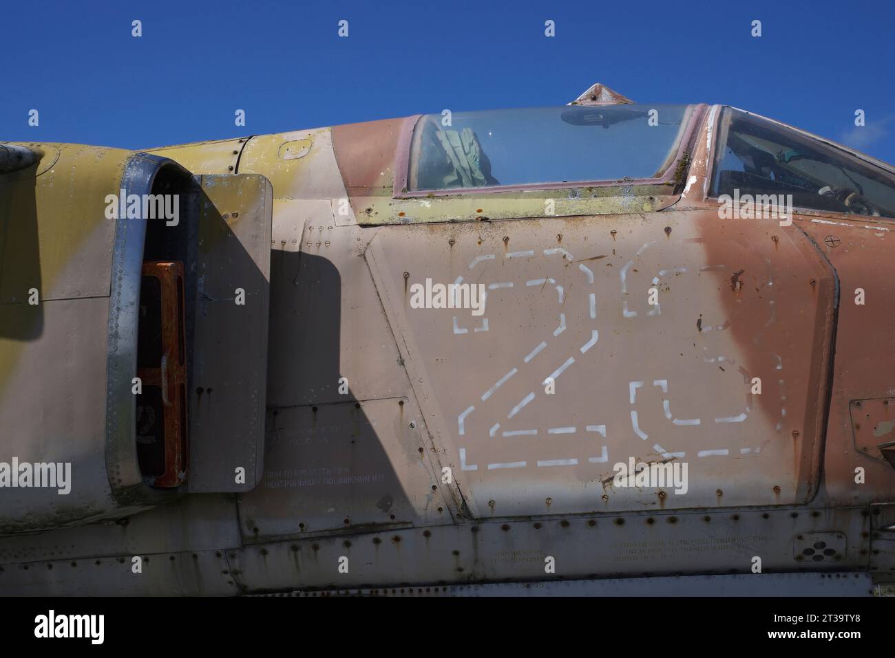Soviet mig 27 mikoyan hi-res stock photography and images - Alamy