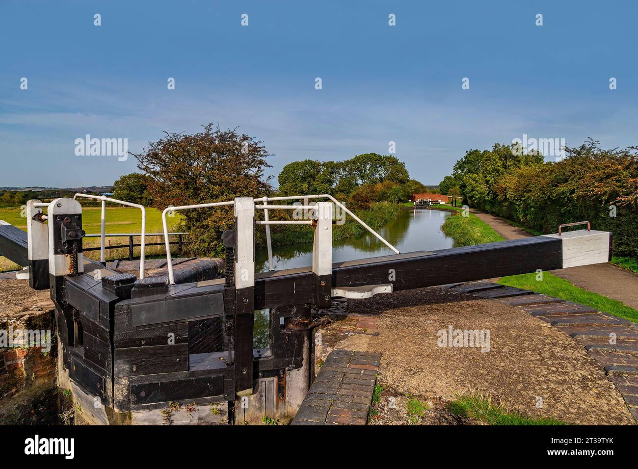 Locks on the Northampton arm of the River Nene, 17 Locks heading down ...