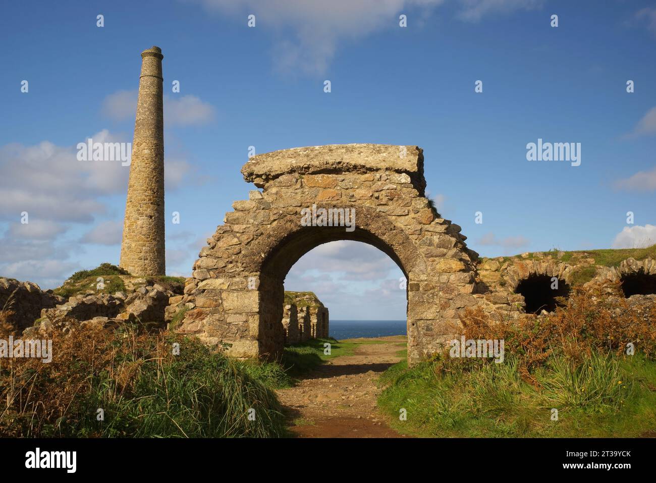 The labyrinth cornwall hi-res stock photography and images - Alamy