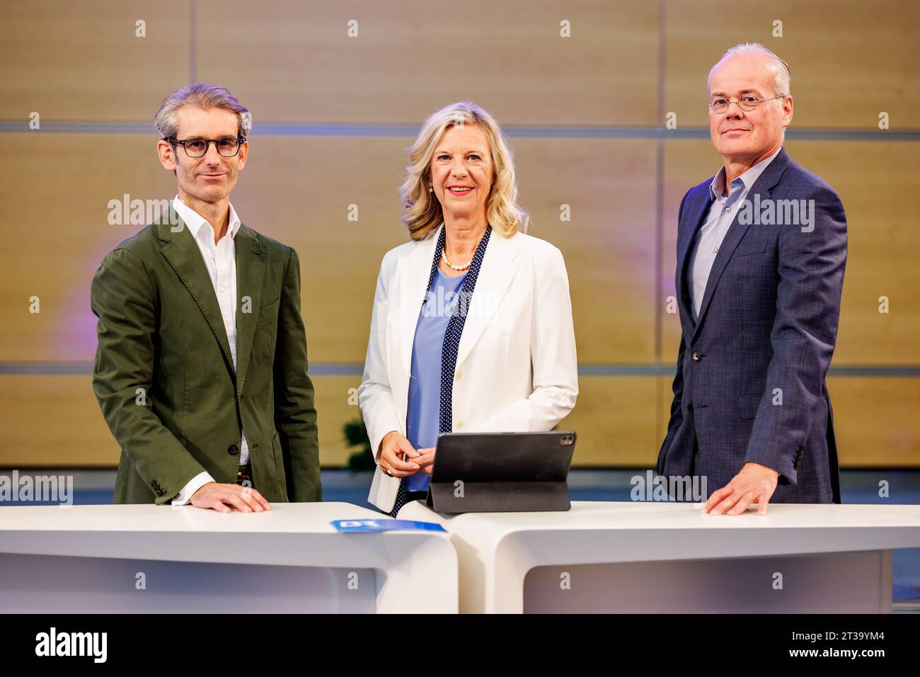 Das jahr 2024 hi-res stock photography and images - Alamy