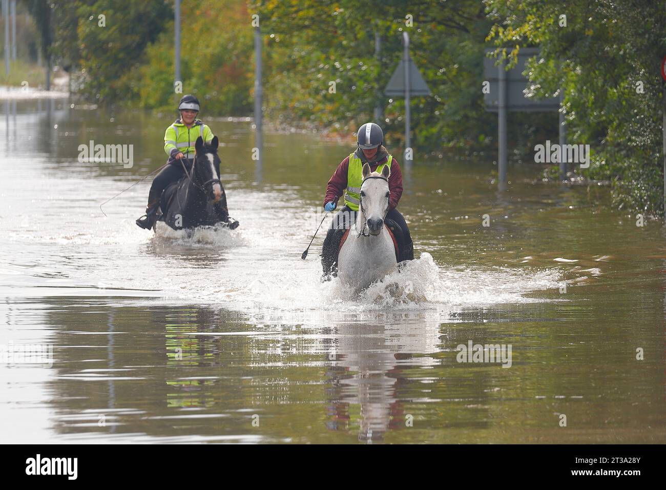 21st October Storm Babet flooding in Allerton Bywater,West Yorkshire,UK ...