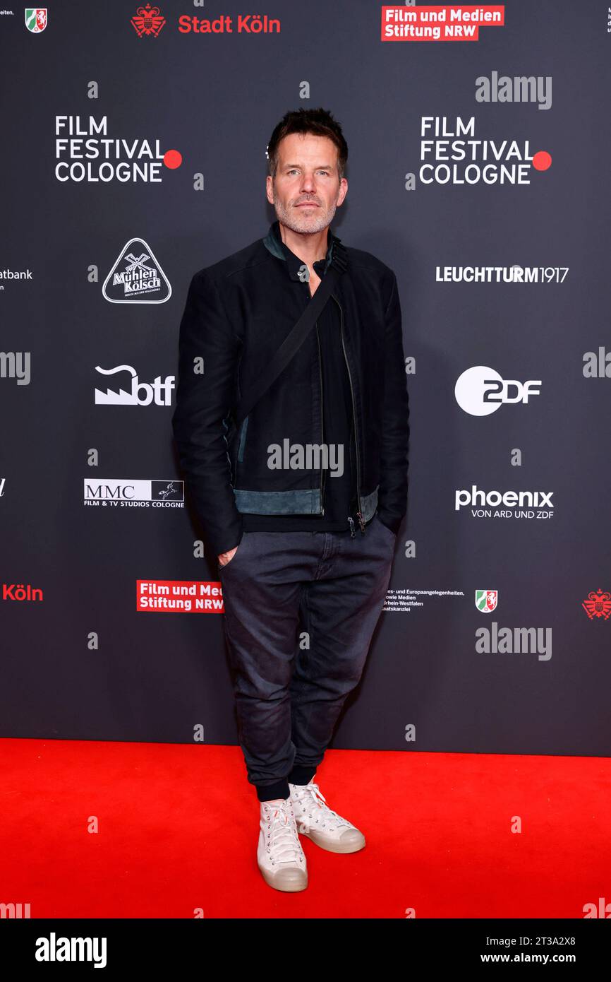 Fur tim hi-res stock photography and images - Alamy