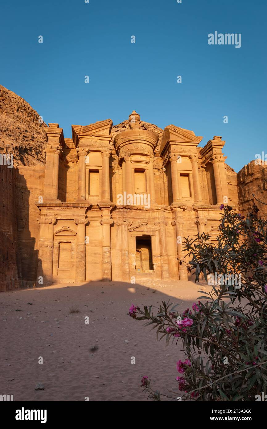 Famous ad hi-res stock photography and images - Alamy