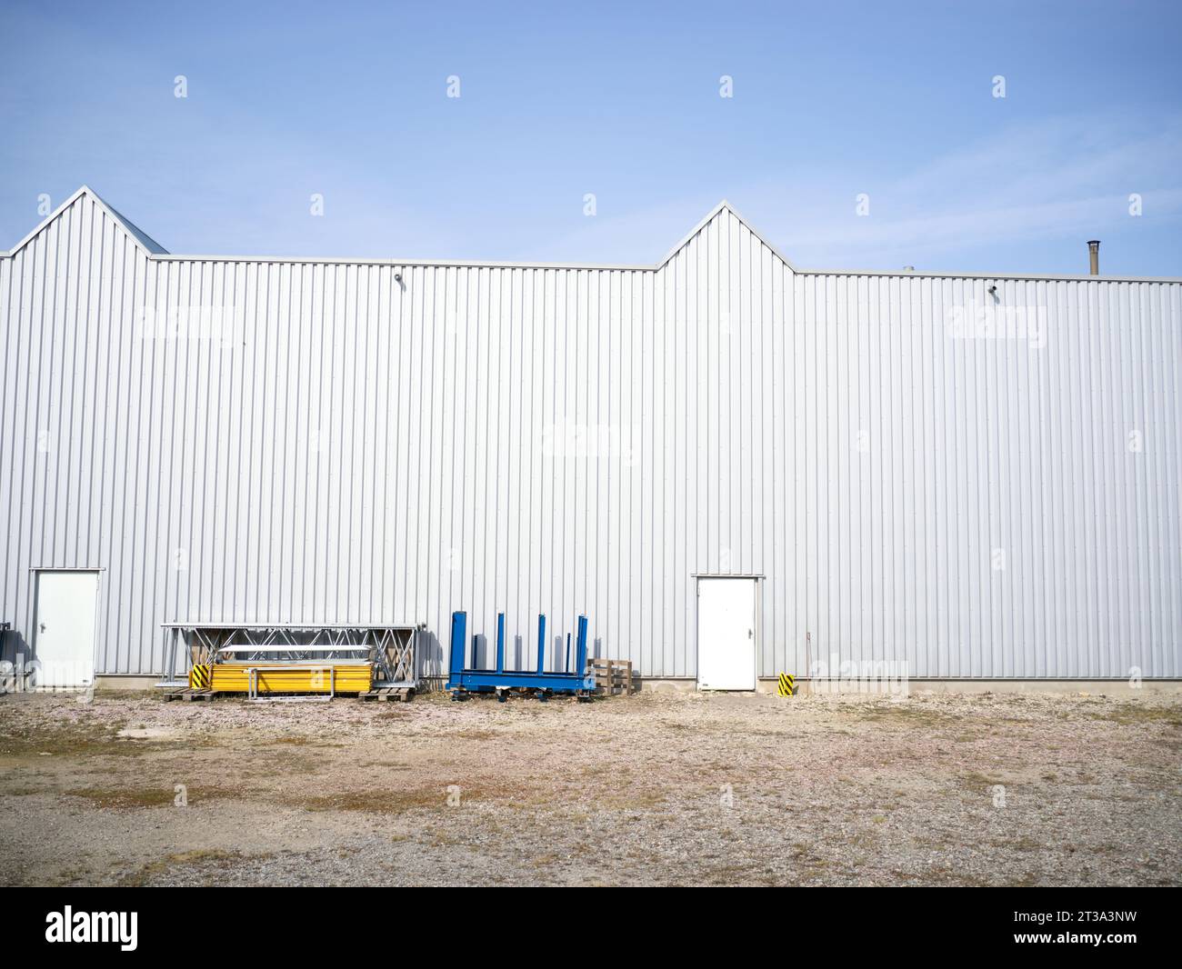Clean industry factory building hi-res stock photography and images - Alamy