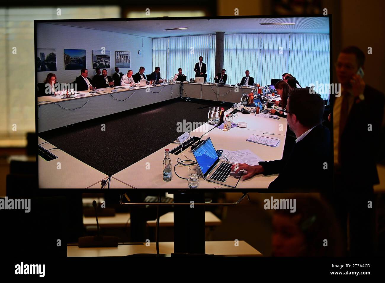 Crime scene investigation show hi-res stock photography and images - Alamy