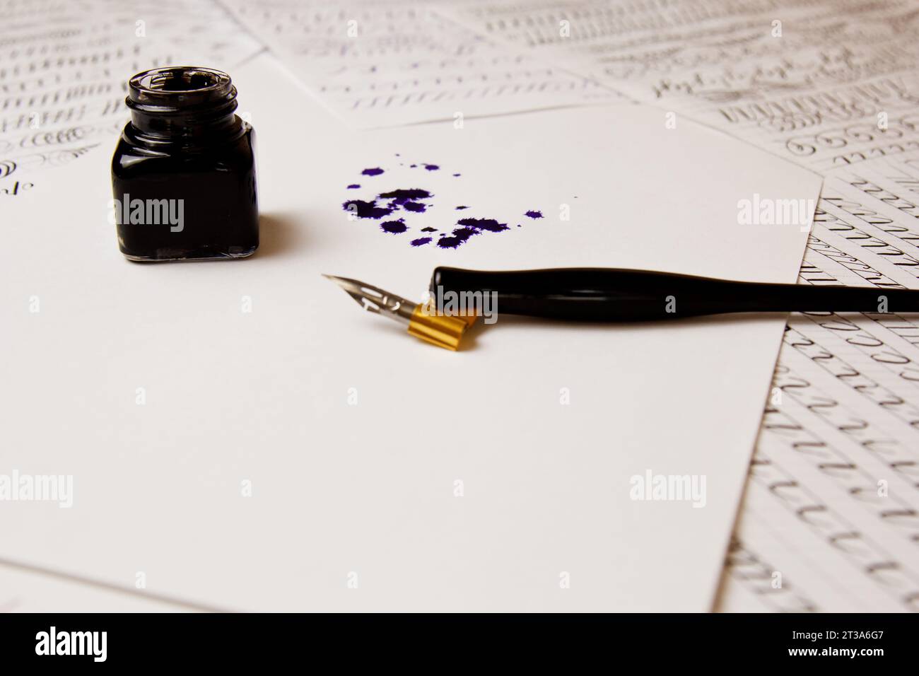 Cursive writing exercises hi-res stock photography and images - Alamy