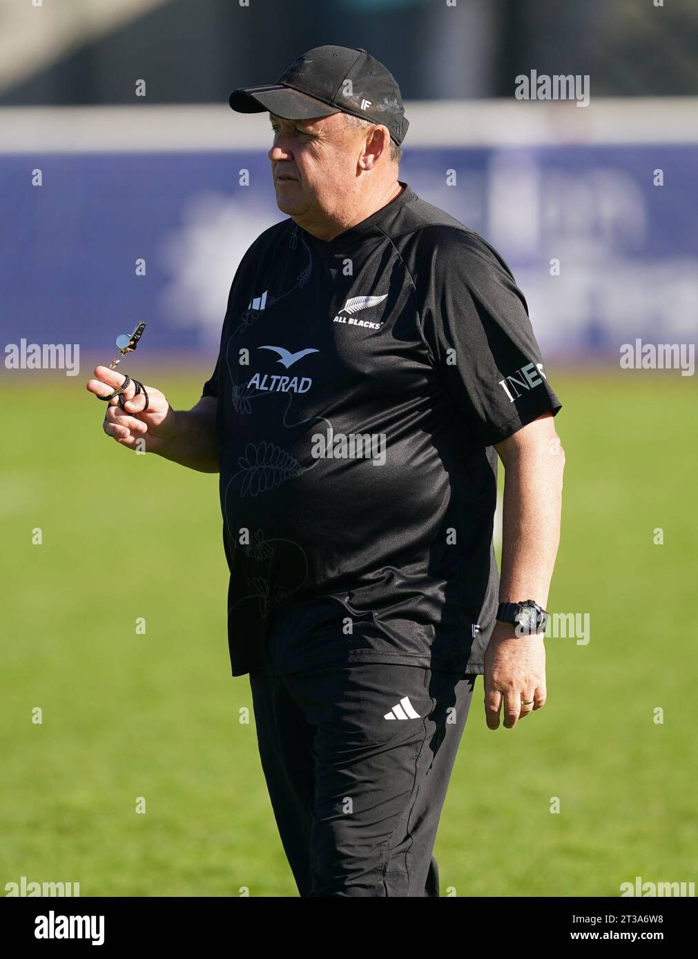 New Zealand head coach Ian Foster during a training session at Stade du ...