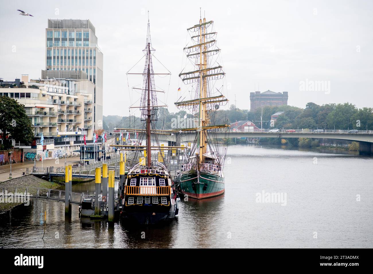 Bremen, Germany. 24th Oct, 2023. The ships "Alexander von Humboldt" (r ...