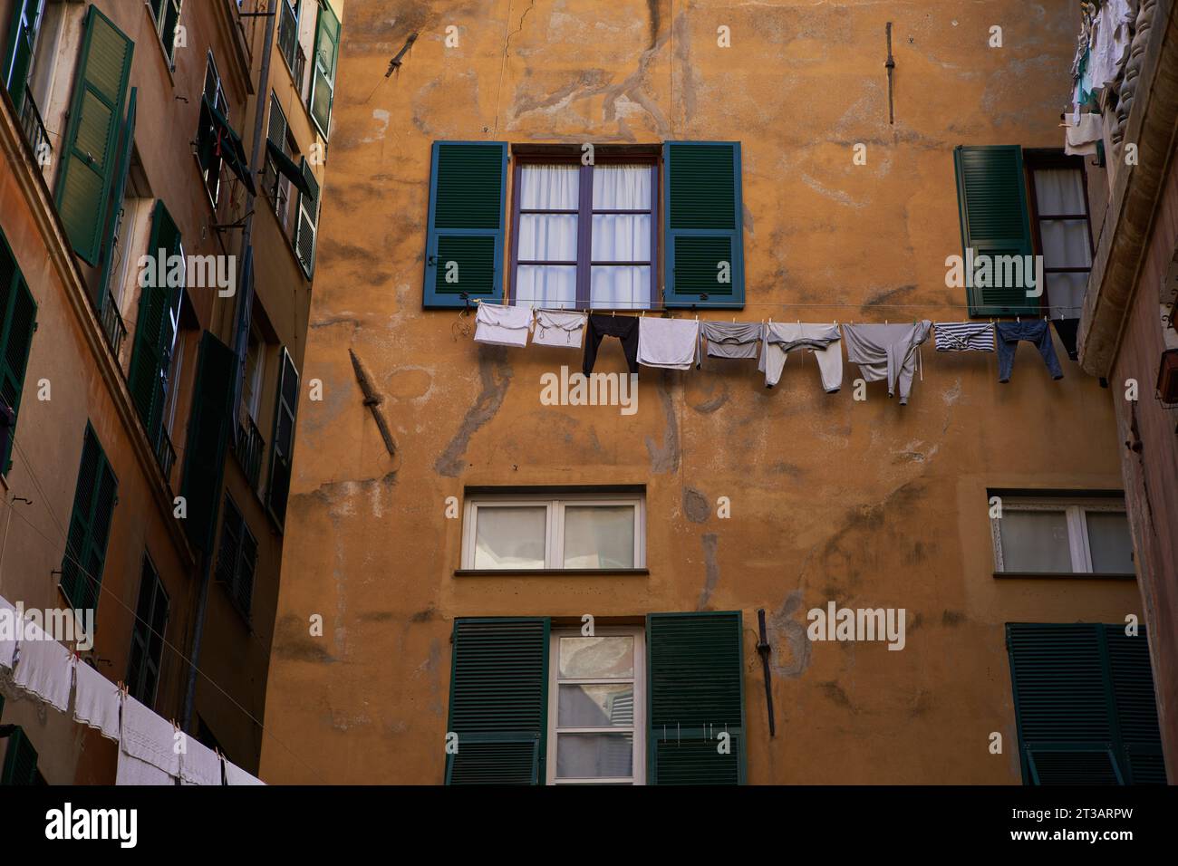 Tumble dry 1 hi-res stock photography and images - Alamy