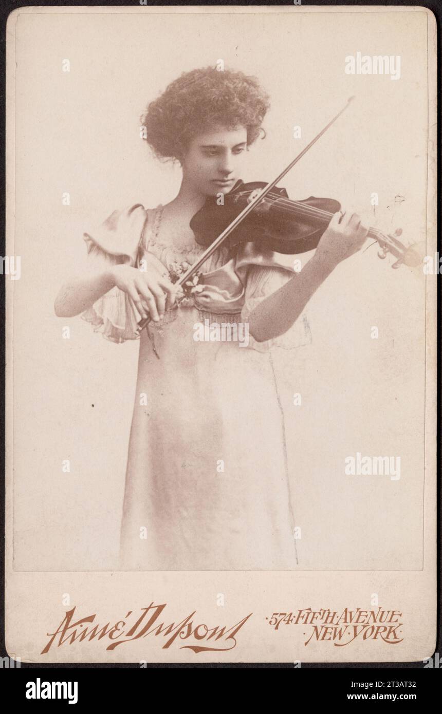 Marie Hall English violinist Stock Photo - Alamy