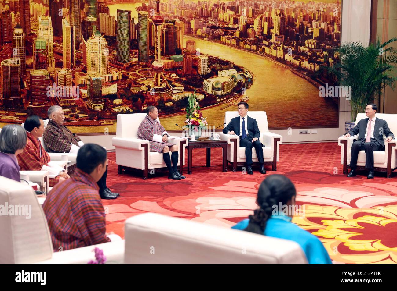 Beijing, China. 24th Oct, 2023. Chinese Vice President Han Zheng meets ...