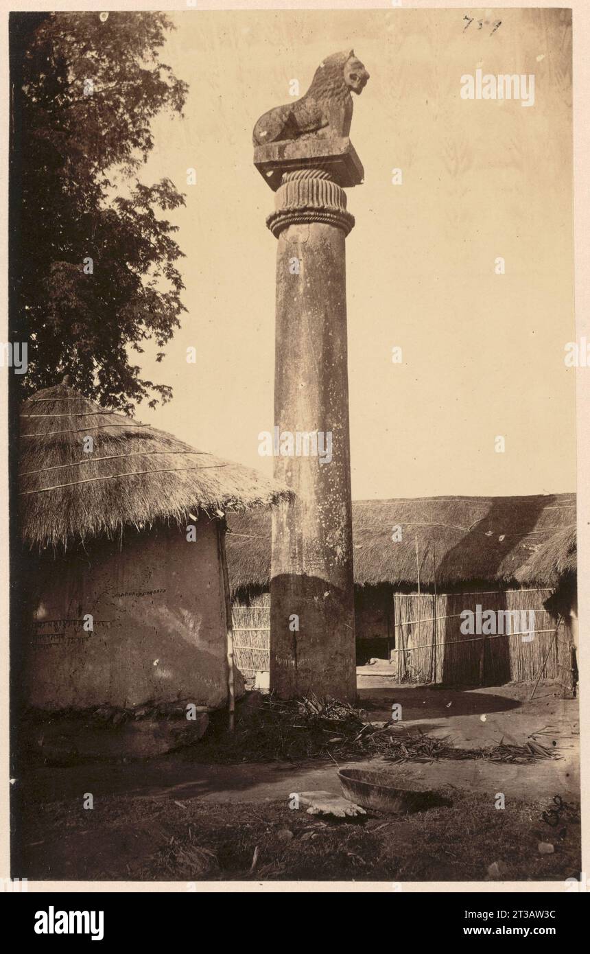 Ashoka pillar with lion capital at Vaishali, India Stock Photo - Alamy