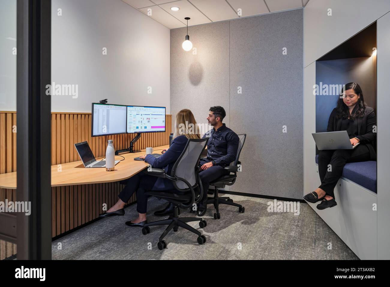 Quiet room. One Farrer, Sydney, Australia. Architect: Greenbox ...
