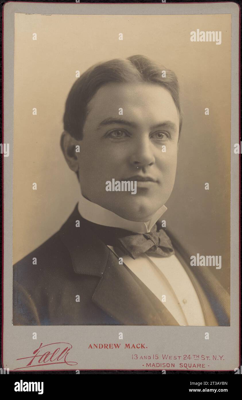 Andrew mack hi-res stock photography and images - Alamy
