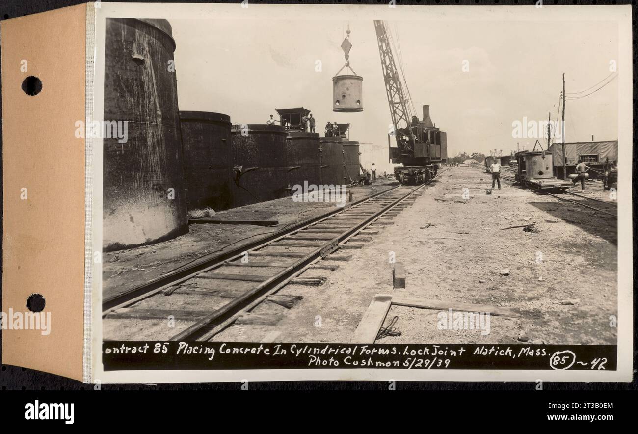 Cylindrical forms hi-res stock photography and images - Alamy