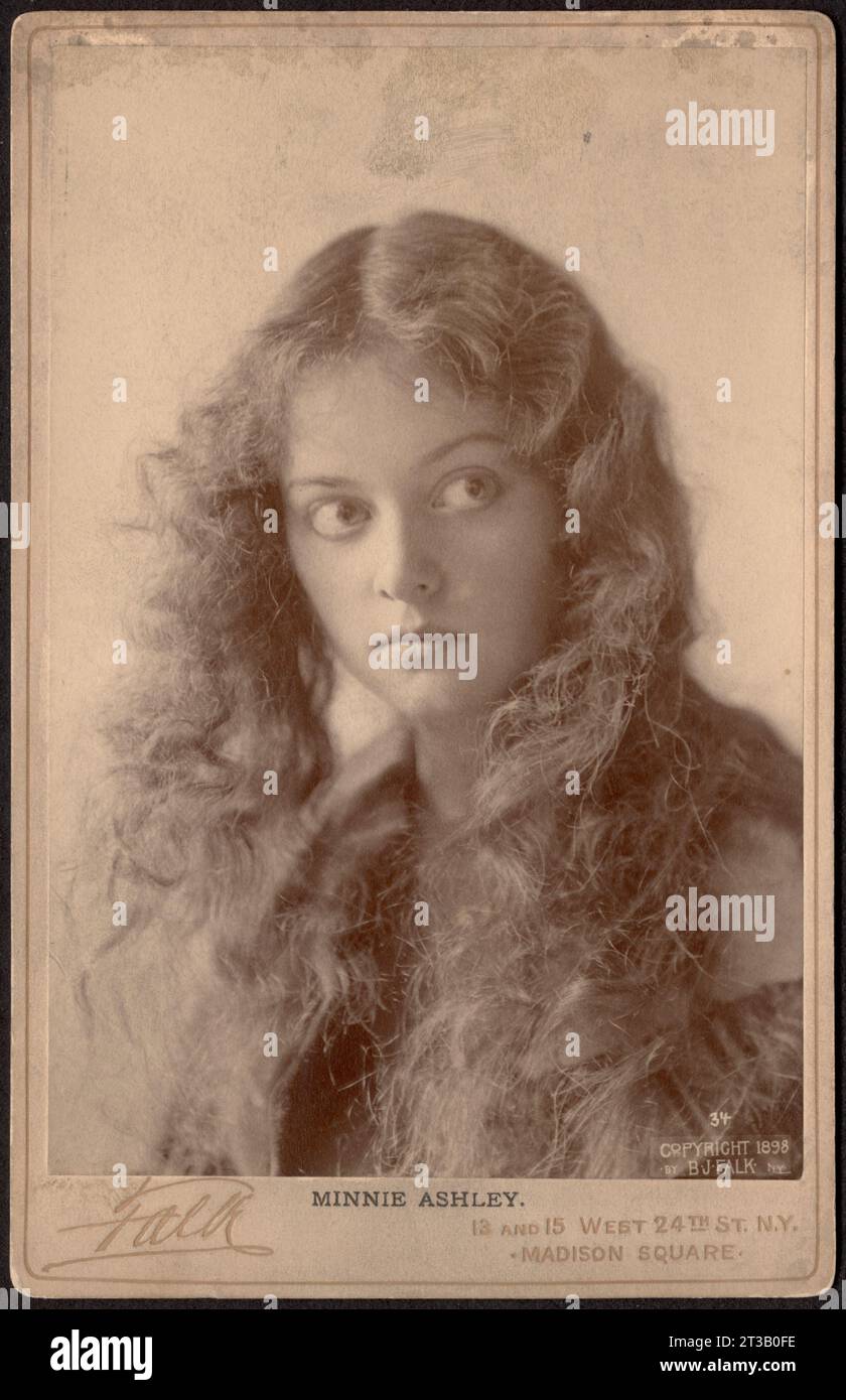 Ashley minnie hi-res stock photography and images - Alamy