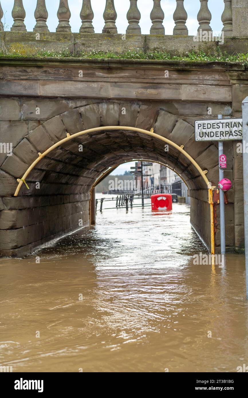Bewdley, UK. 23rd October, 2023. Bewdley after Storm Babet. River ...