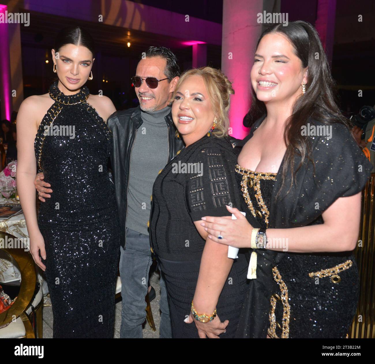 MIAMI, FLORIDA - OCTOBER 22: Nadia Ferreira, Marc Anthony, Tatiana ...