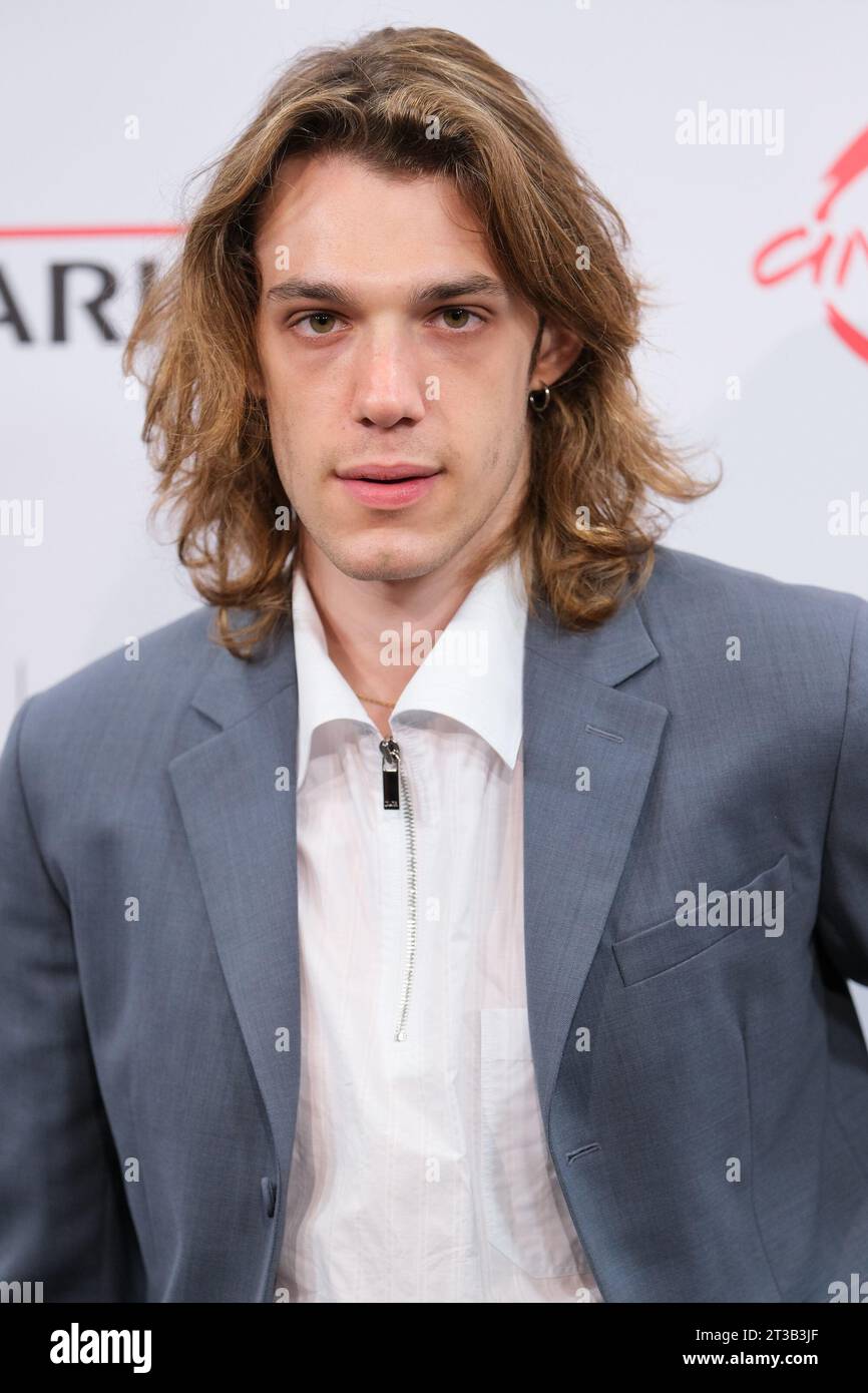 Matteo oscar giuggioli hi-res stock photography and images - Alamy