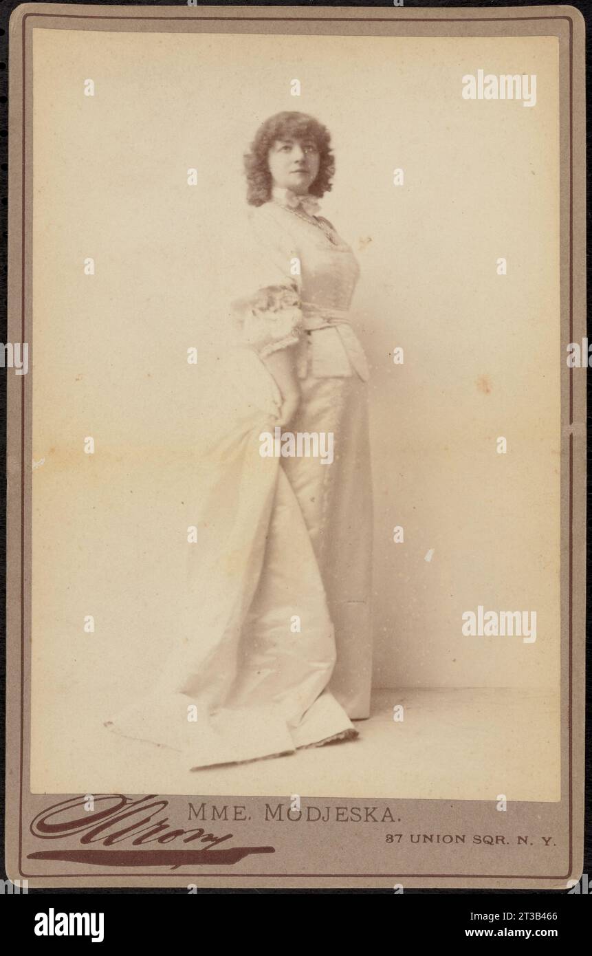 Mme modjeska hi-res stock photography and images - Alamy