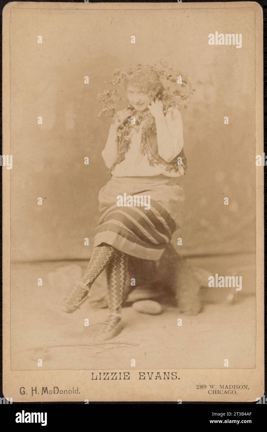 Lizzie evans hi-res stock photography and images - Alamy