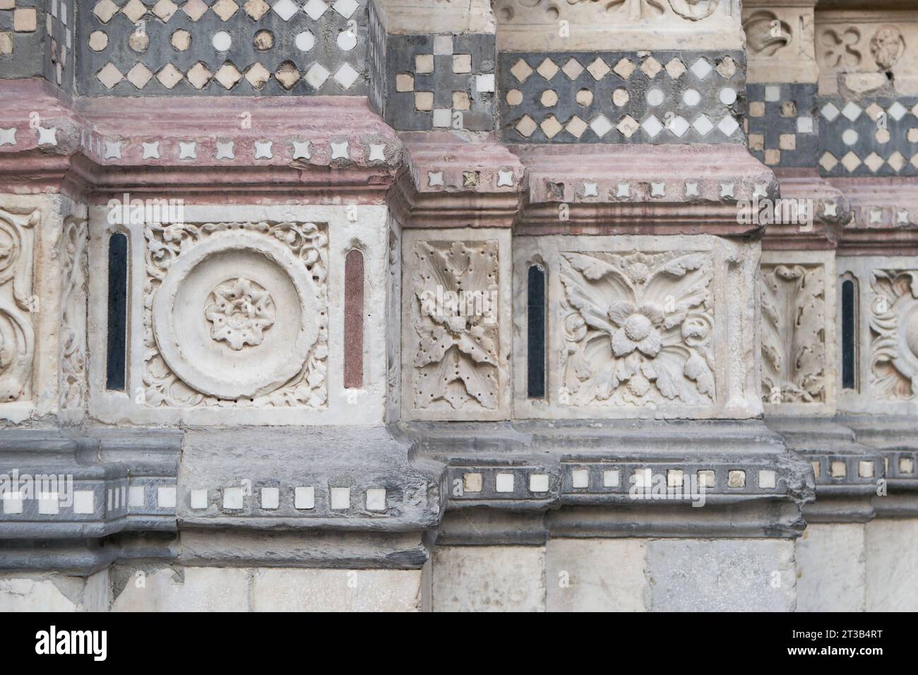 Beautiful ancient columns of Metropolitan Cathedral of Saint Lawrence ...